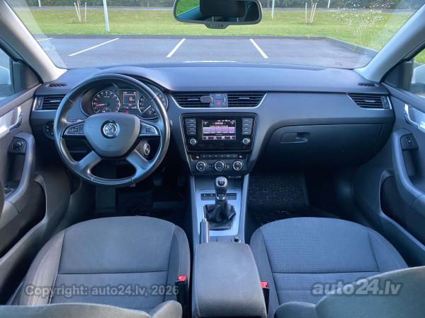 Balts Skoda Octavia 2014 Tallina, ar dzinēja tilpumu 1.60 L un nobraukumu 227 tūkst. km par 7000 €, foto 10 vietnē AUTOMOTO.COM.LV