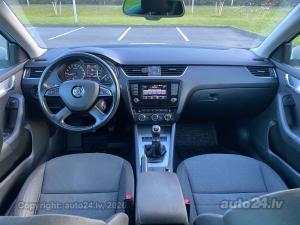 White Skoda Octavia 2014 in Tallinn, with an engine capacity of 1.60 L and mileage of 227 thousand km for 7000 €, photo 10 on AUTOMOTO.COM.LV