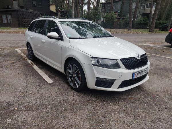 White Skoda Octavia 2014 in Kaunas, with an engine capacity of 1.97 L and mileage of 349 thousand km for 5000 €, photo 5 on AUTOMOTO.COM.LV