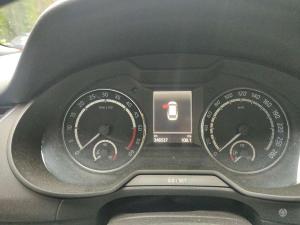 Белый Шкода Октавия 2014 в Каунас, объемом двигателя 1.97 л и пробегом 349 тыс. км за 5000 €, фото 10 на AUTOMOTO.COM.LV