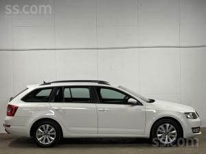 White Skoda Octavia 2014 in Jurmala, with an engine capacity of 1.60 L and mileage of 287 thousand km for 6850 €, photo 10 on AUTOMOTO.COM.LV