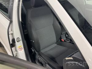 White Skoda Octavia 2014 in Jurmala, with an engine capacity of 1.60 L and mileage of 287 thousand km for 6850 €, photo 20 on AUTOMOTO.COM.LV