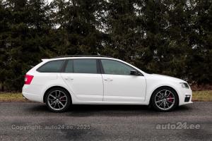 White Skoda Octavia 2015 in Tallinn, with an engine capacity of 2.00 L and mileage of 236 thousand km for 11500 €, photo 7 on AUTOMOTO.COM.LV