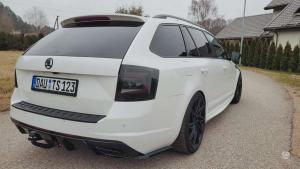 White Skoda Octavia 2015 in Kaunas, with an engine capacity of 2.00 L and mileage of 222 thousand km for 12000 €, photo 12 on AUTOMOTO.COM.LV