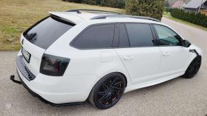 White Skoda Octavia 2015 in Kaunas, with an engine capacity of 2.00 L and mileage of 222 thousand km for 12000 €, photo 13 on AUTOMOTO.COM.LV