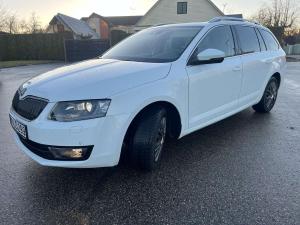 White Skoda Octavia 2015 in Vilnius, with an engine capacity of 1.97 L and mileage of 251 thousand km for 8250 €, photo 2 on AUTOMOTO.COM.LV