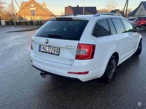 White Skoda Octavia 2015 in Vilnius, with an engine capacity of 1.97 L and mileage of 251 thousand km for 8250 €, photo 4 on AUTOMOTO.COM.LV