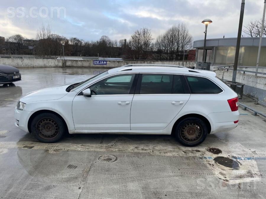 Balts Skoda Octavia 2015 Rīga, ar dzinēja tilpumu 1.60 L un nobraukumu 276 tūkst. km par 5900 €, foto 3 vietnē AUTOMOTO.COM.LV