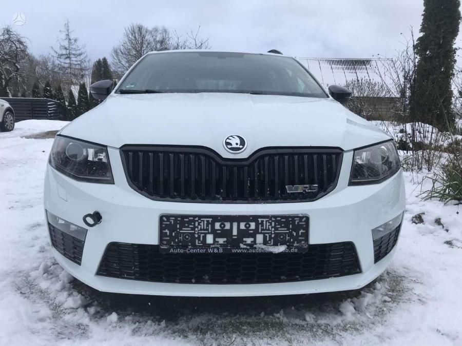 White Skoda Octavia 2015 in Ignalina, with an engine capacity of 1.97 L and mileage of 288 thousand km for 6300 €, photo 2 on AUTOMOTO.COM.LV