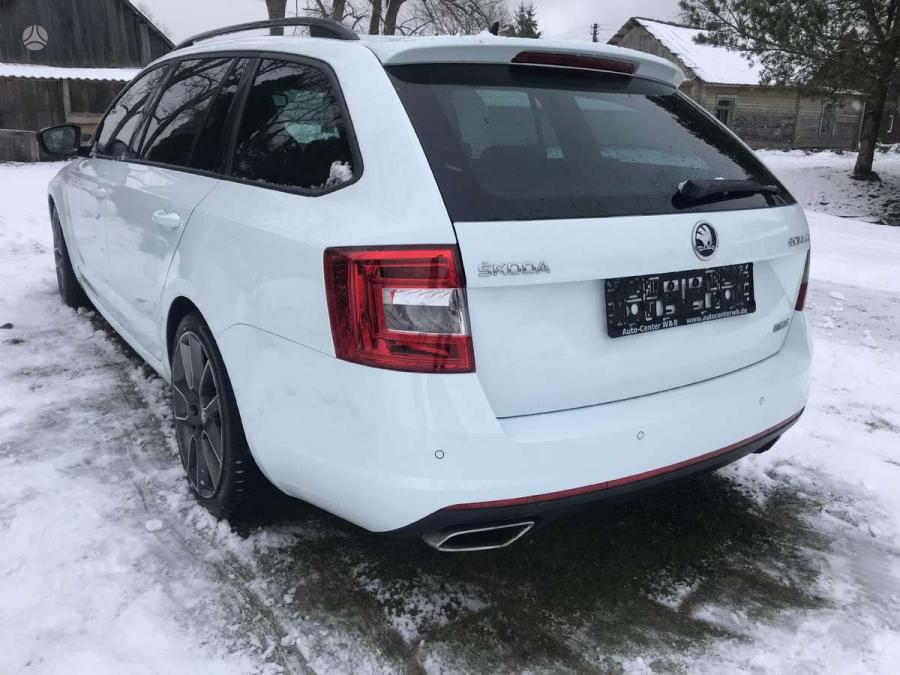 White Skoda Octavia 2015 in Ignalina, with an engine capacity of 1.97 L and mileage of 288 thousand km for 6300 €, photo 6 on AUTOMOTO.COM.LV