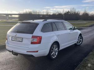 Balts Skoda Octavia 2015 Jurbarkas, ar dzinēja tilpumu 1.97 L un nobraukumu 236 tūkst. km par 7600 €, foto  vietnē AUTOMOTO.COM.LV