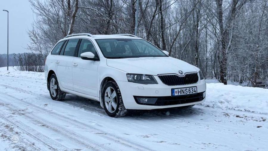 Balts Skoda Octavia 2015 Viļņa, ar dzinēja tilpumu 1.97 L un nobraukumu 264 tūkst. km par 4200 €, foto 1 vietnē AUTOMOTO.COM.LV
