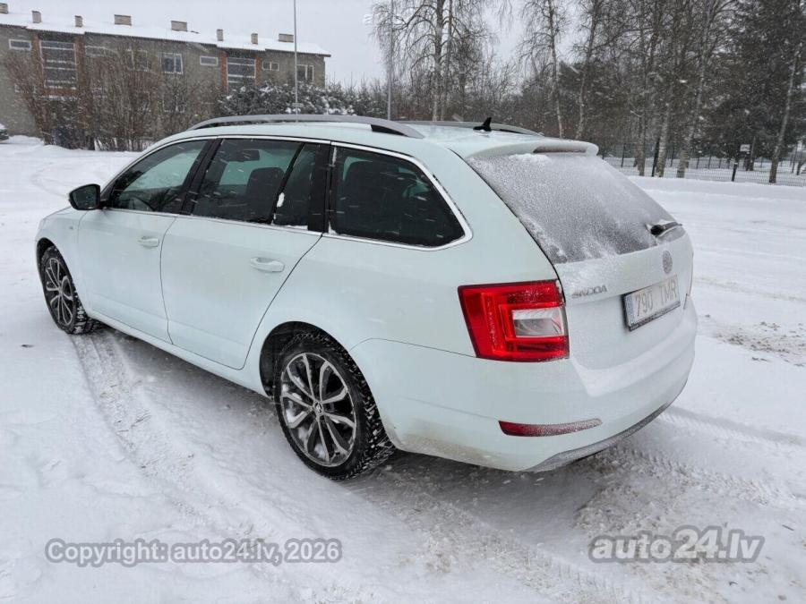 White Skoda Octavia 2015 in Tallinn, with an engine capacity of 2.00 L and mileage of 348 thousand km for 4000 €, photo 2 on AUTOMOTO.COM.LV