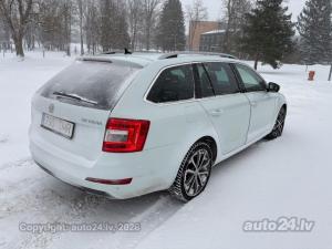 White Skoda Octavia 2015 in Tallinn, with an engine capacity of 2.00 L and mileage of 348 thousand km for 4000 €, photo 3 on AUTOMOTO.COM.LV
