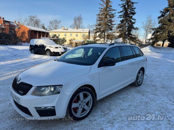 White Skoda Octavia 2015 in Tartu, with an engine capacity of 2.00 L and mileage of 327 thousand km for 8900 €, photo 10 on AUTOMOTO.COM.LV