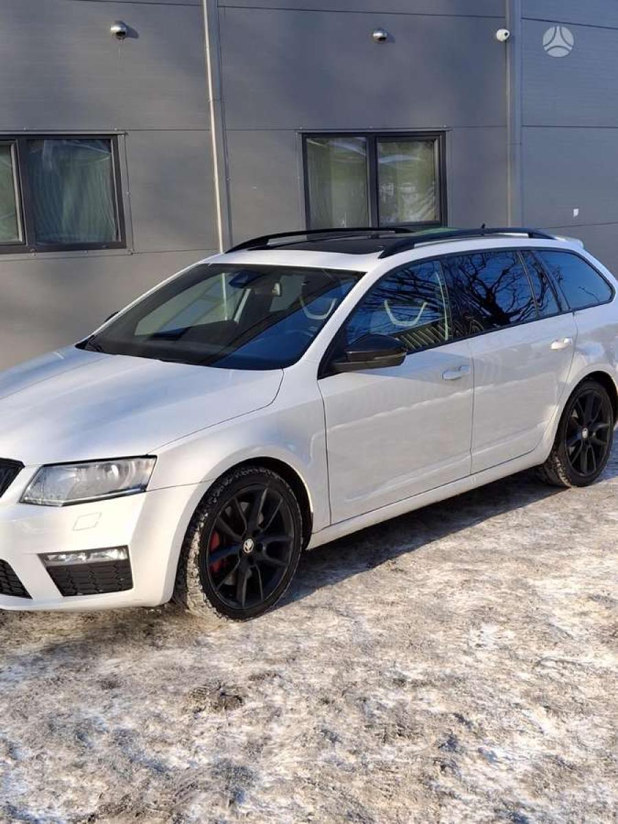 White Skoda Octavia 2015 in Kaunas, with an engine capacity of 2.00 L and mileage of 181 thousand km for 9300 €, photo 8 on AUTOMOTO.COM.LV