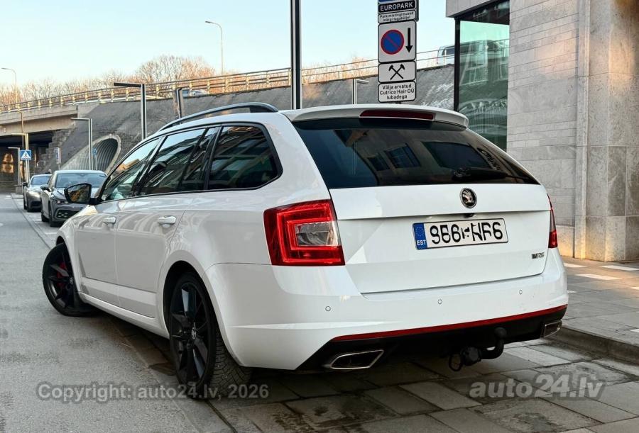 White Skoda Octavia 2015 in Tallinn, with an engine capacity of 2.00 L and mileage of 287 thousand km for 9990 €, photo 7 on AUTOMOTO.COM.LV