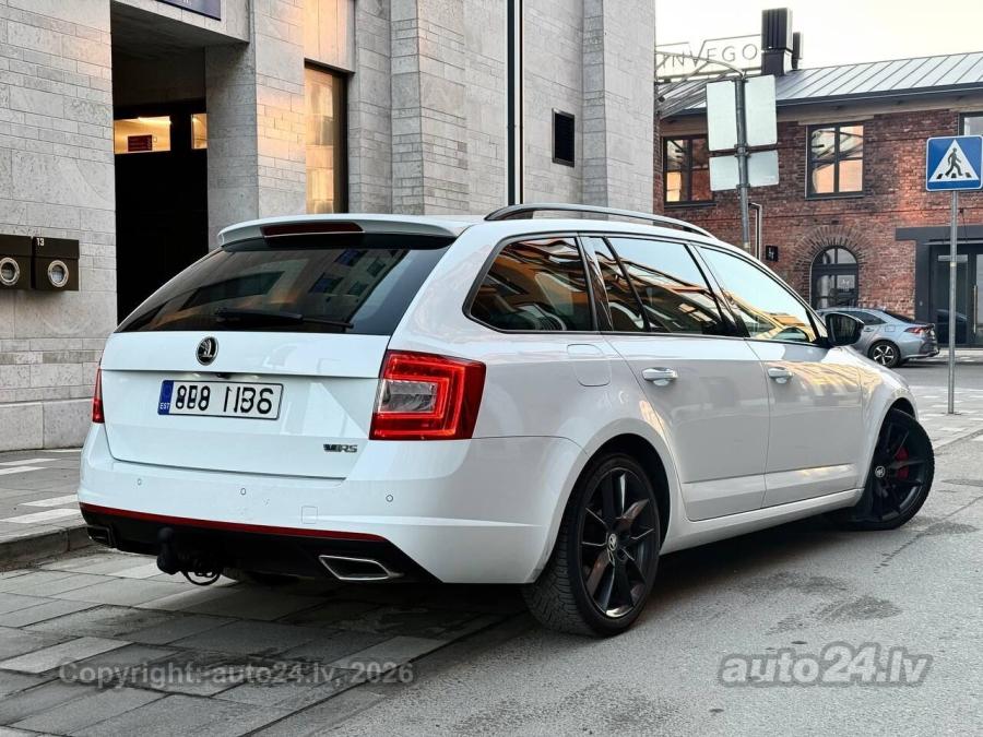 White Skoda Octavia 2015 in Tallinn, with an engine capacity of 2.00 L and mileage of 287 thousand km for 9990 €, photo 13 on AUTOMOTO.COM.LV