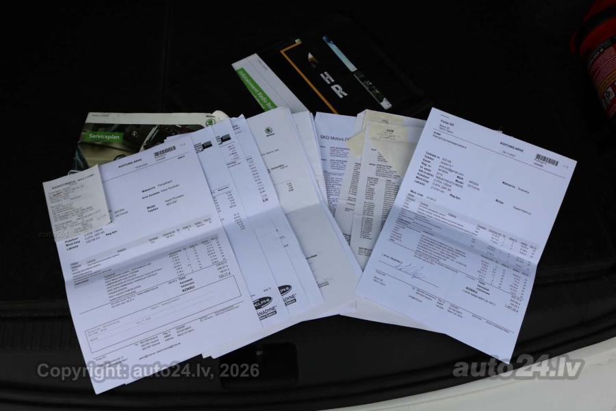 Белый Шкода Октавия 2015 в Таллин, объемом двигателя 2.00 л и пробегом 245 тыс. км за 10200 €, фото 13 на AUTOMOTO.COM.LV