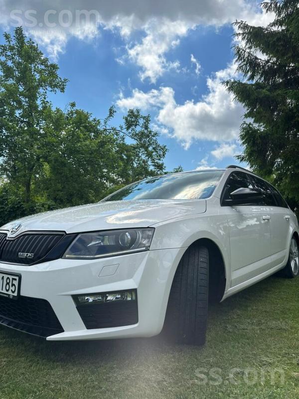 Balts Skoda Octavia 2015 Jelgava, ar dzinēja tilpumu 2.00 L un nobraukumu 269 tūkst. km par 10500 €, foto 3 vietnē AUTOMOTO.COM.LV