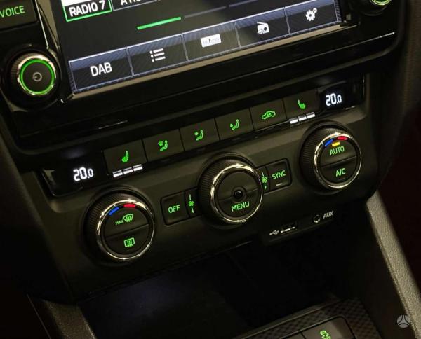 Balts Skoda Octavia 2015 Marijampole, ar dzinēja tilpumu 1.97 L un nobraukumu 298 tūkst. km par 9450 €, foto 5 vietnē AUTOMOTO.COM.LV