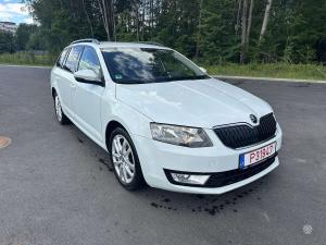 Balts Skoda Octavia 2015 Kauņa, ar dzinēja tilpumu 1.60 L un nobraukumu 279 tūkst. km par 6200 €, foto 3 vietnē AUTOMOTO.COM.LV