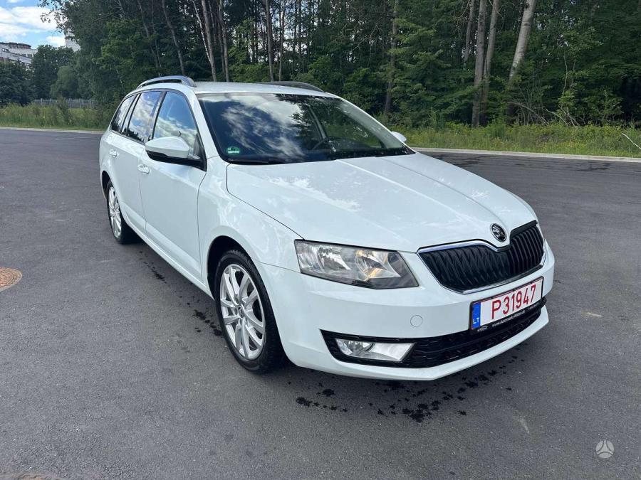 Balts Skoda Octavia 2015 Kauņa, ar dzinēja tilpumu 1.60 L un nobraukumu 279 tūkst. km par 6200 €, foto 3 vietnē AUTOMOTO.COM.LV