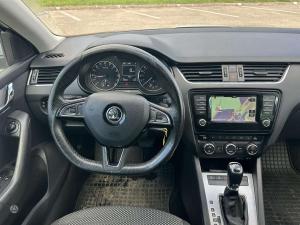 Balts Skoda Octavia 2015 Kauņa, ar dzinēja tilpumu 1.60 L un nobraukumu 279 tūkst. km par 6200 €, foto 14 vietnē AUTOMOTO.COM.LV