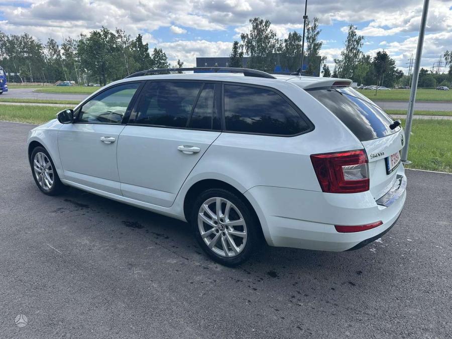 Balts Skoda Octavia 2015 Kauņa, ar dzinēja tilpumu 1.60 L un nobraukumu 279 tūkst. km par 6200 €, foto 15 vietnē AUTOMOTO.COM.LV