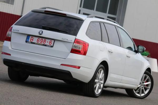 White Skoda Octavia 2015 in Riga, with an engine capacity of 1.40 L and mileage of 261 thousand km for 5790 €, photo 2 on AUTOMOTO.COM.LV