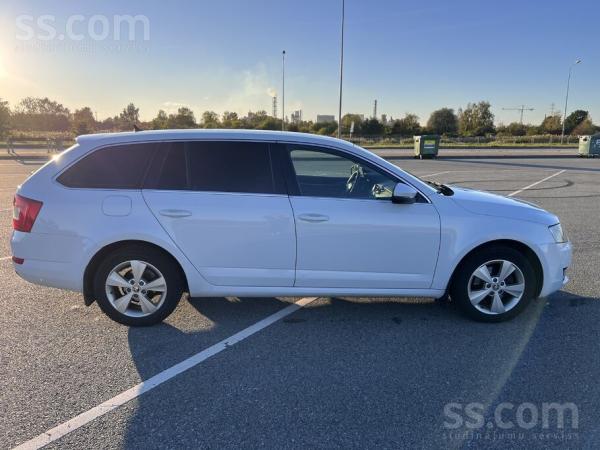 Balts Skoda Octavia 2015 Rīga, ar dzinēja tilpumu 2.00 L un nobraukumu 210 tūkst. km par 8250 €, foto 5 vietnē AUTOMOTO.COM.LV