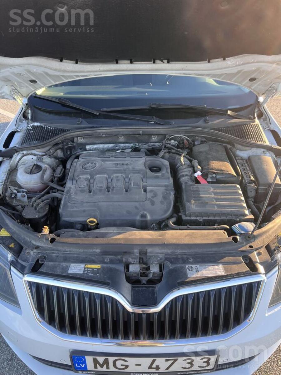 Balts Skoda Octavia 2015 Rīga, ar dzinēja tilpumu 2.00 L un nobraukumu 210 tūkst. km par 8250 €, foto 15 vietnē AUTOMOTO.COM.LV