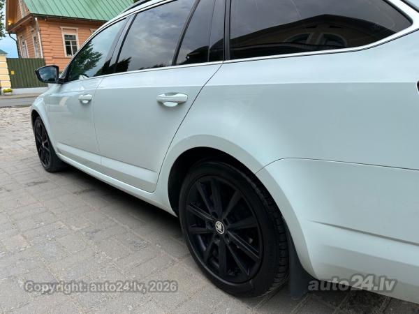 Белый Шкода Октавия 2015 в Таллин, объемом двигателя 1.40 л и пробегом 193 тыс. км за 8500 €, фото 5 на AUTOMOTO.COM.LV
