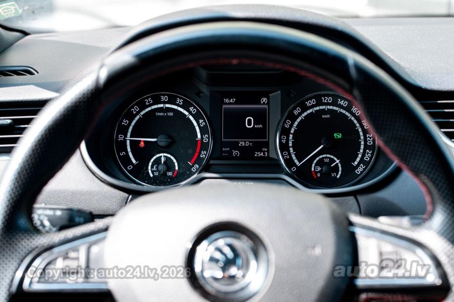 Balts Skoda Octavia 2015 Tallina, ar dzinēja tilpumu 2.00 L un nobraukumu 188 tūkst. km par 11500 €, foto 8 vietnē AUTOMOTO.COM.LV