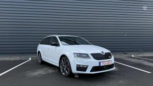 White Skoda Octavia 2015 in Alytus, with an engine capacity of 1.97 L and mileage of 330 thousand km for 7950 €, photo 4 on AUTOMOTO.COM.LV
