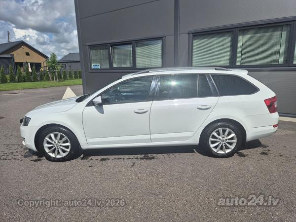 White Skoda Octavia 2015 in Parnu, with an engine capacity of 1.20 L and mileage of 241 thousand km for 6500 €, photo 8 on AUTOMOTO.COM.LV