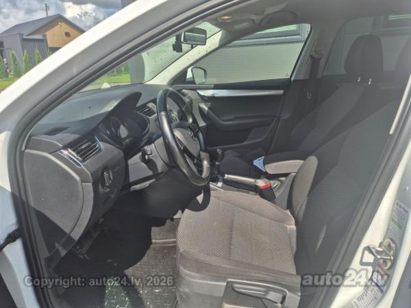 White Skoda Octavia 2015 in Parnu, with an engine capacity of 1.20 L and mileage of 241 thousand km for 6500 €, photo 9 on AUTOMOTO.COM.LV