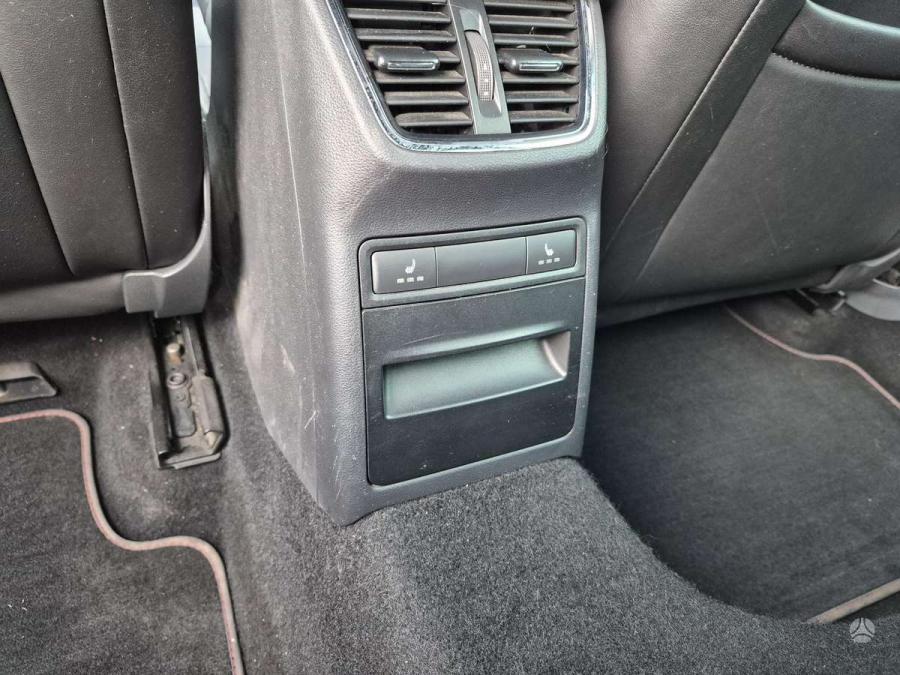 Balts Skoda Octavia 2015 Jonava, ar dzinēja tilpumu 1.97 L un nobraukumu 331 tūkst. km par 6000 €, foto 16 vietnē AUTOMOTO.COM.LV
