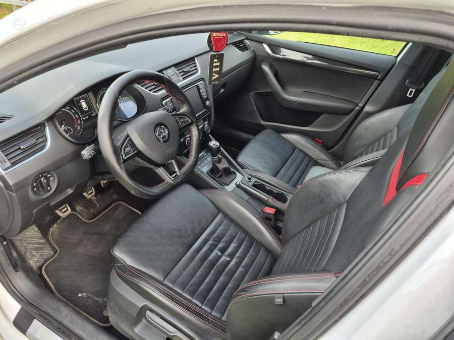 Balts Skoda Octavia 2015 Jonava, ar dzinēja tilpumu 1.97 L un nobraukumu 331 tūkst. km par 6000 €, foto 18 vietnē AUTOMOTO.COM.LV