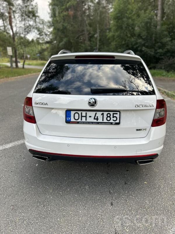 Balts Skoda Octavia 2015 Rīga, ar dzinēja tilpumu 2.00 L un nobraukumu 275 tūkst. km par 10150 €, foto 4 vietnē AUTOMOTO.COM.LV