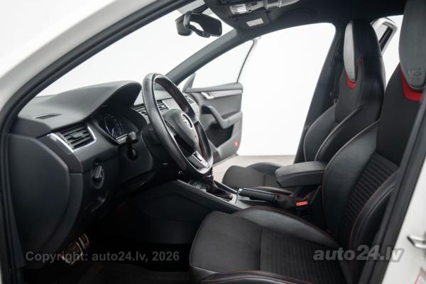 Balts Skoda Octavia 2015 Tallina, ar dzinēja tilpumu 2.00 L un nobraukumu 189 tūkst. km par 10999 €, foto 9 vietnē AUTOMOTO.COM.LV