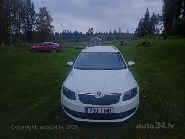 White Skoda Octavia 2015 in Torva, with an engine capacity of 2.00 L and mileage of 390 thousand km for 7500 €, photo 1 on AUTOMOTO.COM.LV