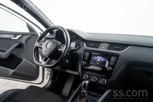 Balts Skoda Octavia 2015 Tallina, ar dzinēja tilpumu 2.00 L un nobraukumu 189 tūkst. km par 10499 €, foto 15 vietnē AUTOMOTO.COM.LV