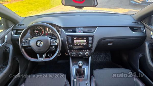 White Skoda Octavia 2015 in Tartu, with an engine capacity of 2.00 L and mileage of 351 thousand km for 6990 €, photo 10 on AUTOMOTO.COM.LV