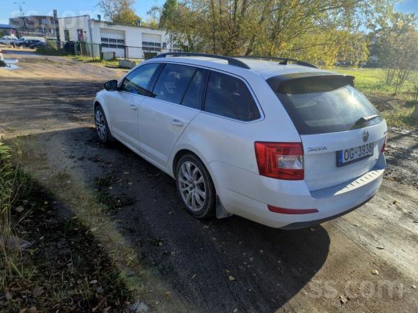 Белый Шкода Октавия 2016 в Елгава, объемом двигателя 1.60 л и пробегом 315 тыс. км за 2000 €, фото 7 на AUTOMOTO.COM.LV