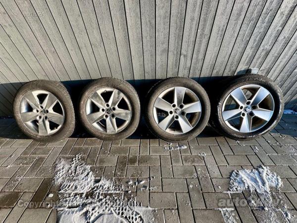 White Skoda Octavia 2016 in Tallinn, with an engine capacity of 1.80 L and mileage of 277 thousand km for 6900 €, photo 11 on AUTOMOTO.COM.LV