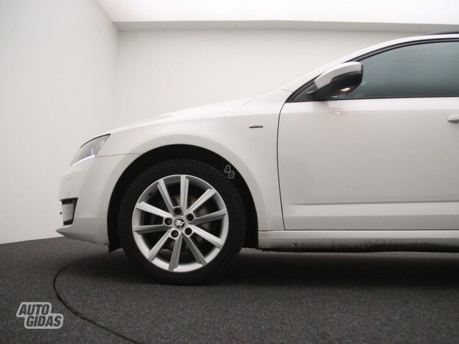 White Skoda Octavia 2016 in Vilnius, with an engine capacity of 1.40 L and mileage of 235 thousand km for 7999 €, photo 28 on AUTOMOTO.COM.LV