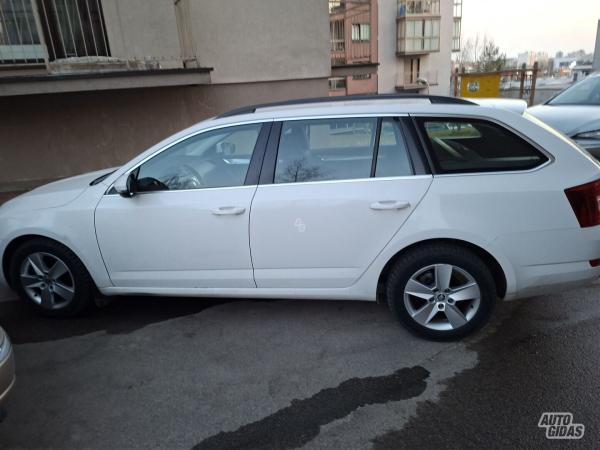 White Skoda Octavia 2016 in Vilnius, with an engine capacity of 1.60 L and mileage of 370 thousand km for 4000 €, photo 6 on AUTOMOTO.COM.LV