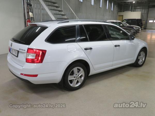 White Skoda Octavia 2016 in Tallinn, with an engine capacity of 1.20 L and mileage of 177 thousand km for 5990 €, photo 2 on AUTOMOTO.COM.LV