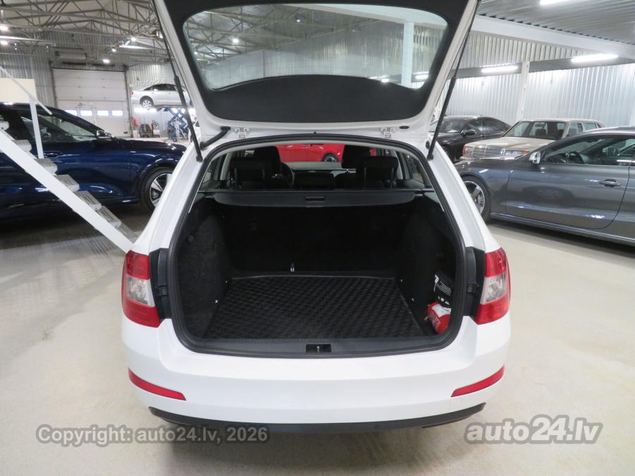 Balts Skoda Octavia 2016 Tallina, ar dzinēja tilpumu 1.00 L un nobraukumu 268 tūkst. km par 5100 €, foto 7 vietnē AUTOMOTO.COM.LV